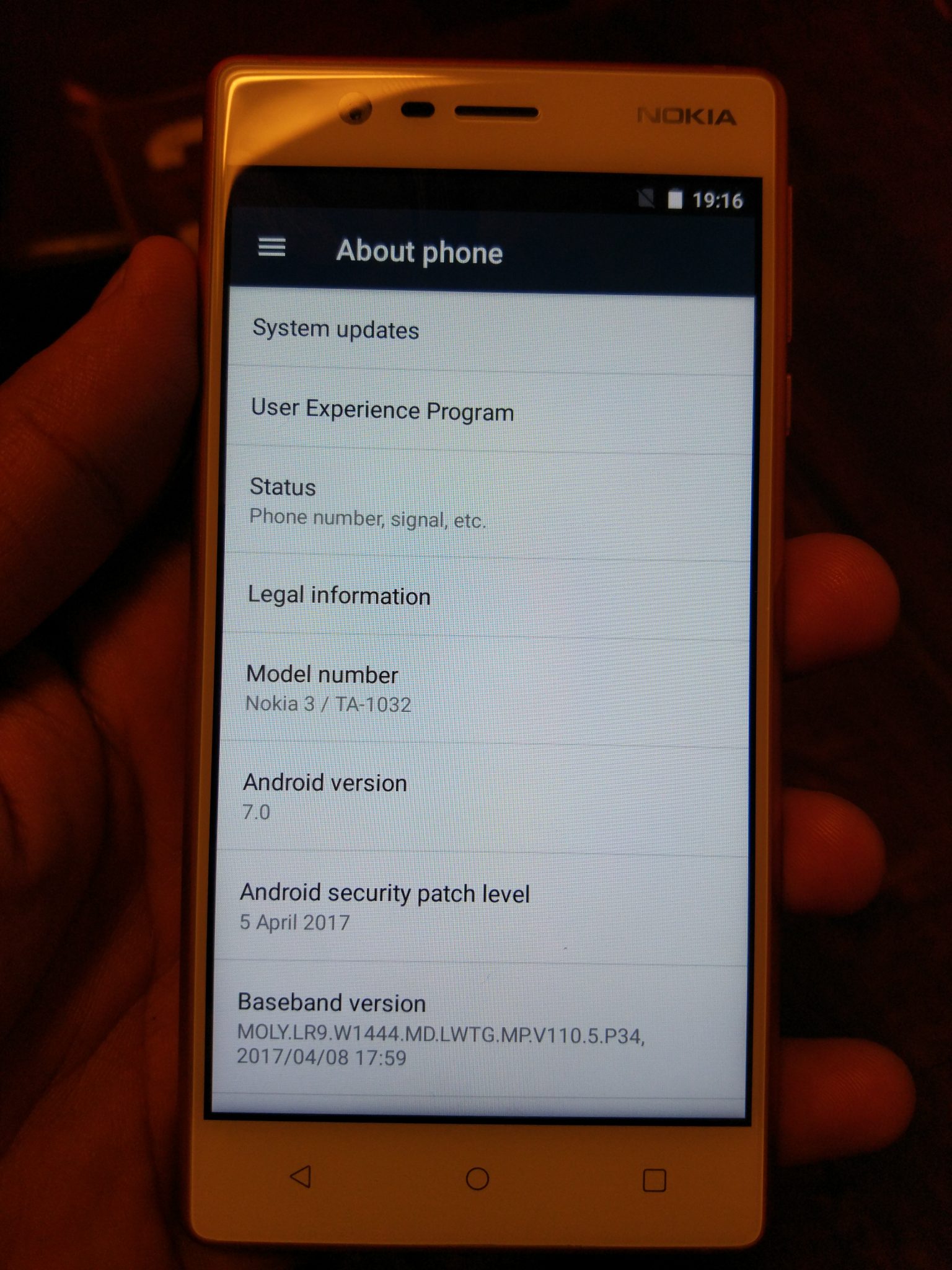 Nokia 3 hands-on images from HMD India event. First impressions ...