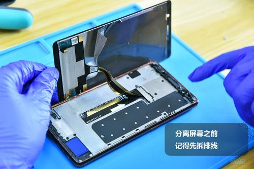 Nokia 7 Plus tear-down images reveal the Nokia craftsmanship ...